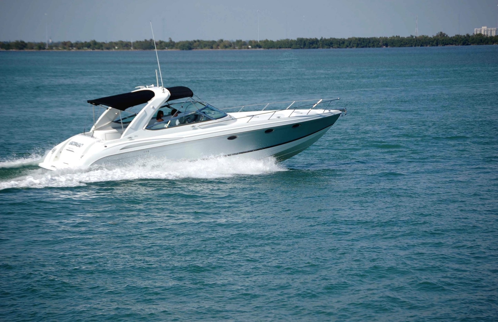 7 Types of Lake Boats (and How to Stay Safe)| Boat Ed®