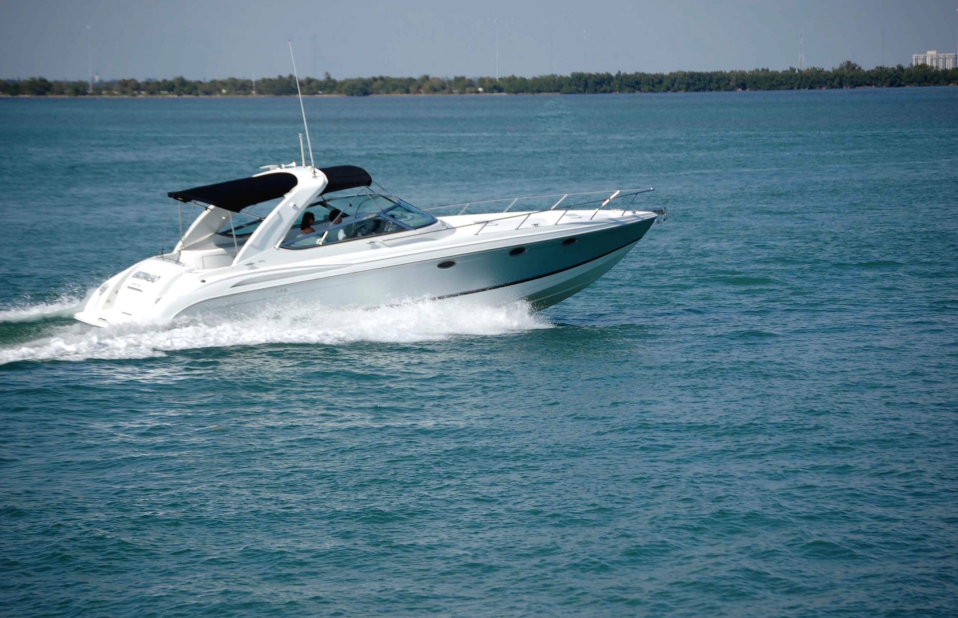 7 Types of Lake Boats (and How to Stay Safe)| Boat Ed®