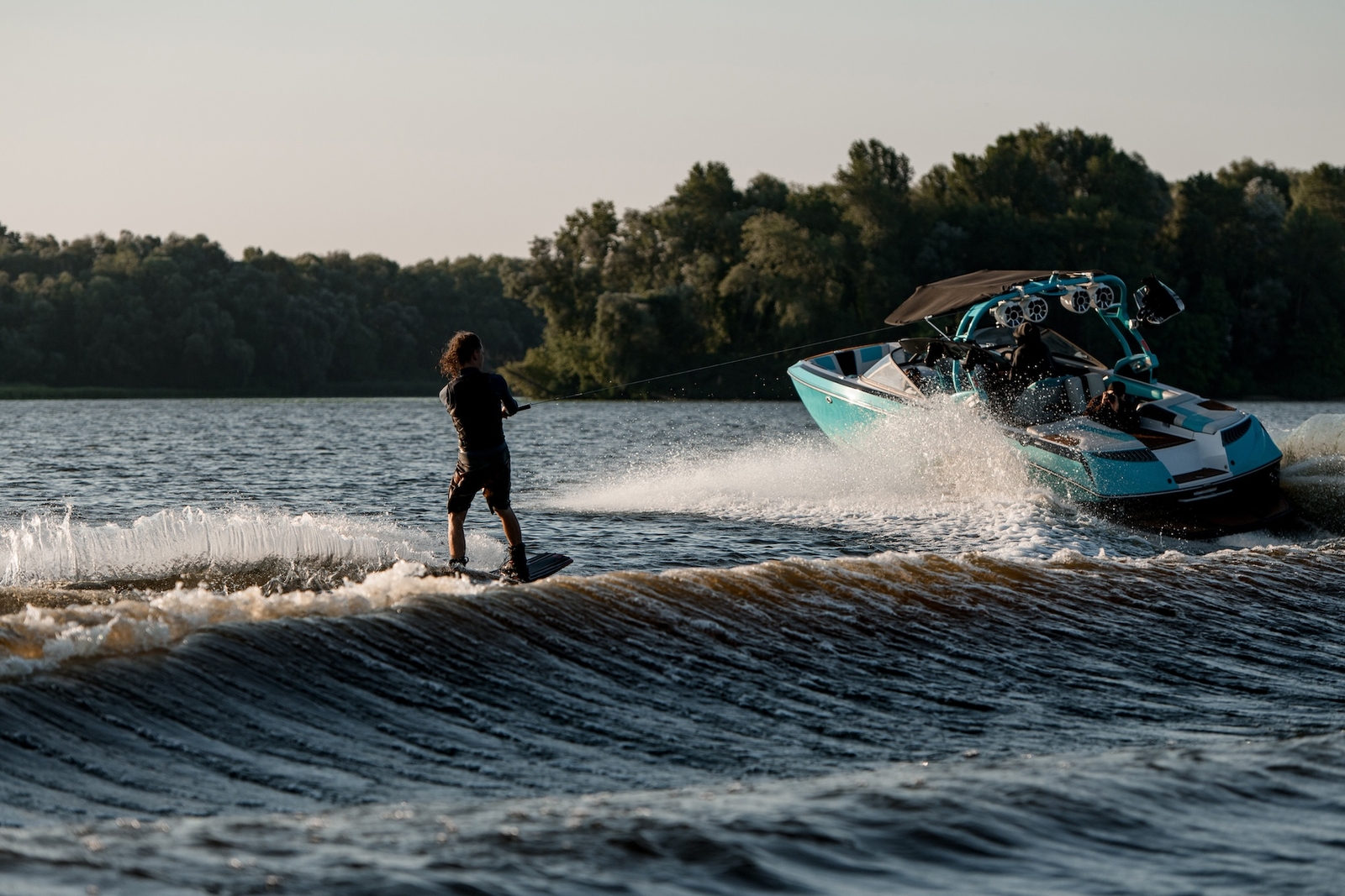 7 Types of Lake Boats (and How to Stay Safe)| Boat Ed®