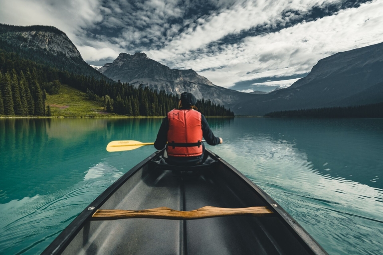 Capsizing a Canoe or Kayak: What to Do If it Happens | Boat Ed®