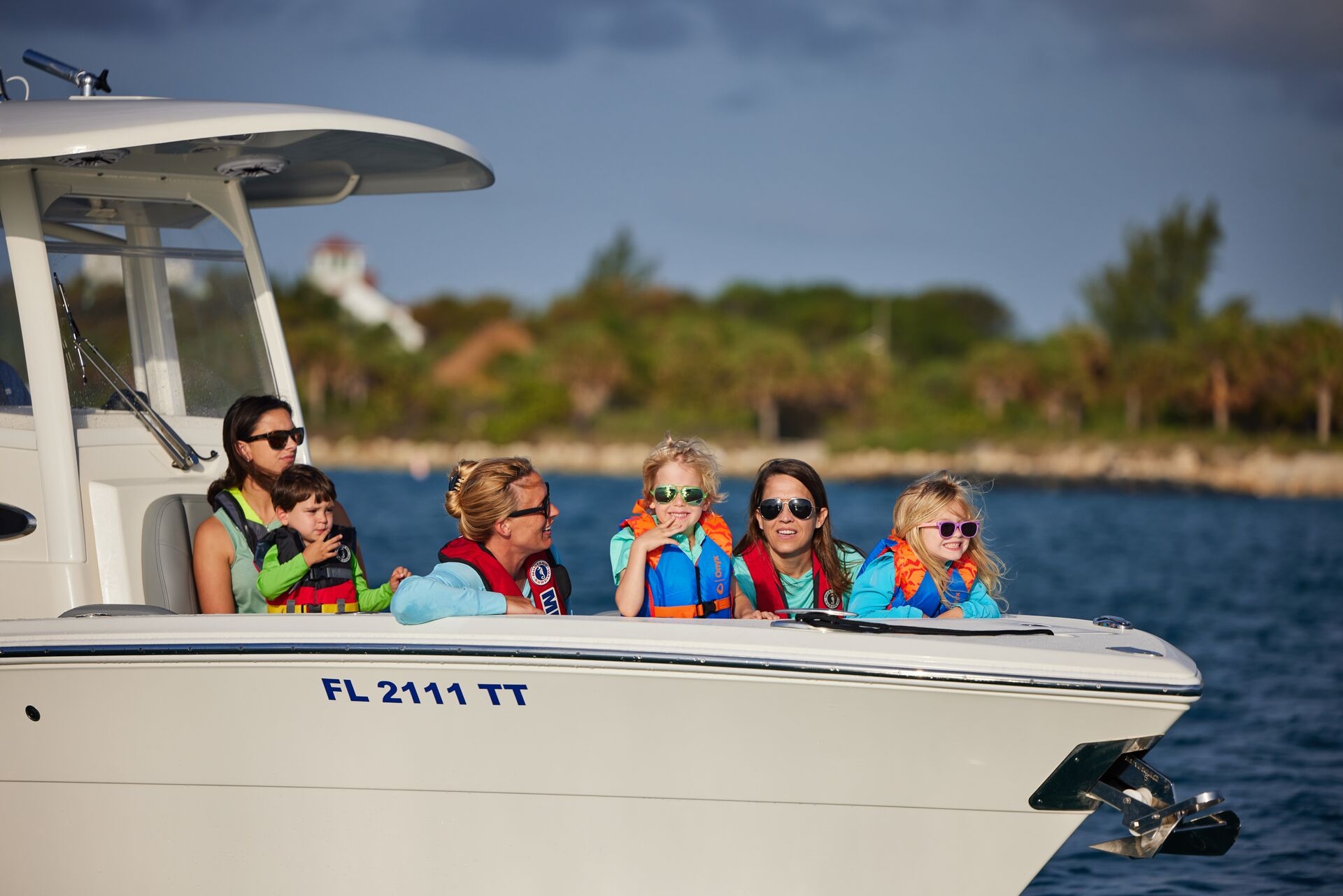 How to Choose the Best Personal Flotation Device | Boat Ed®